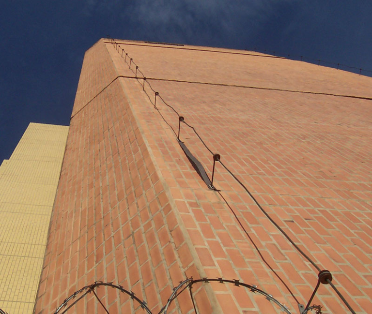 Subsistema de descida em SPDA – Mesh Engenharia